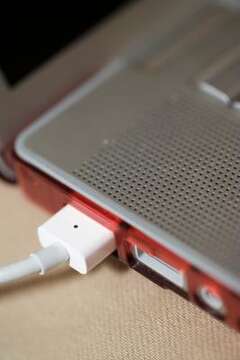 How to Access a Networked PC Through CMD