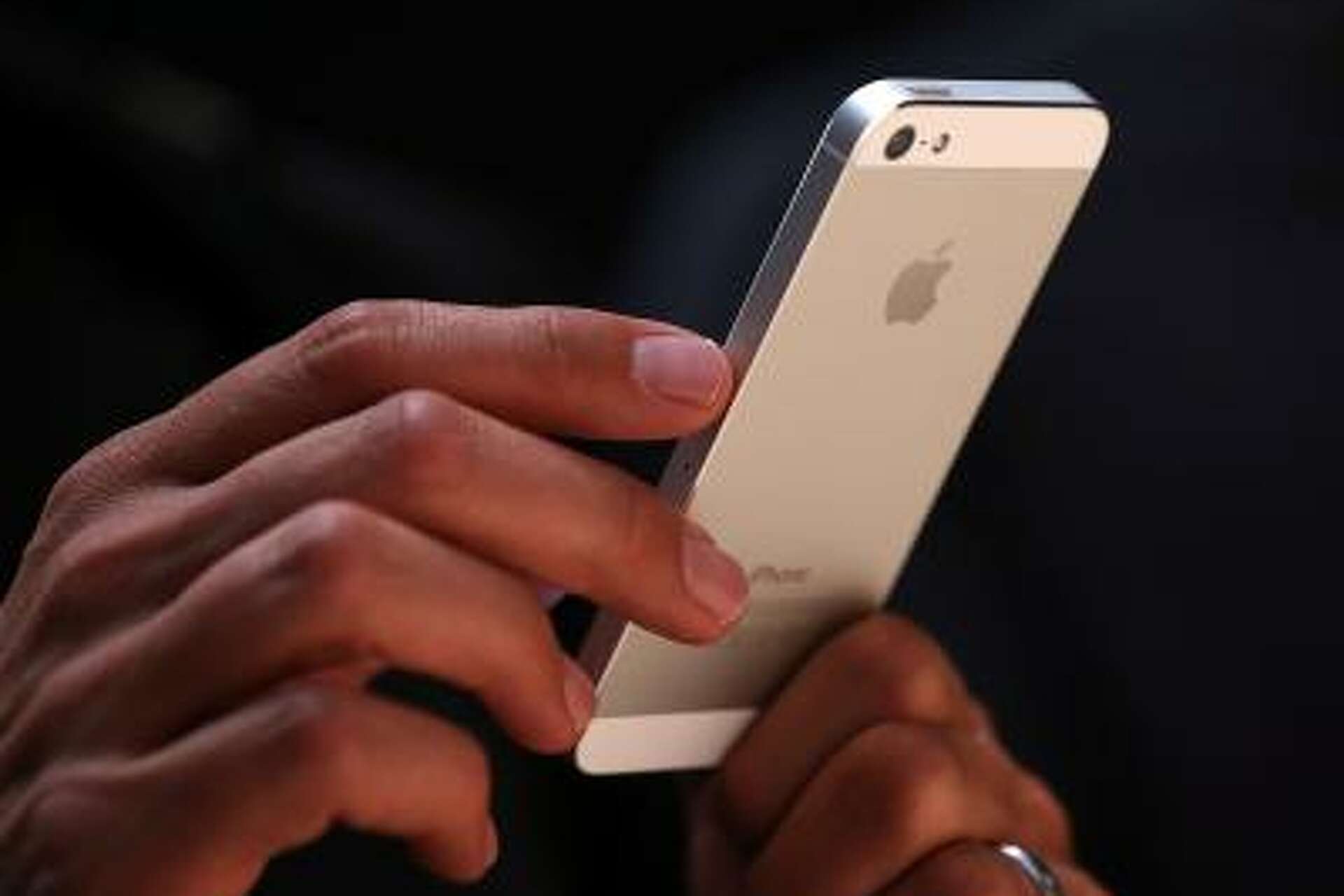 Syncing OneNote on an iPhone With a Computer