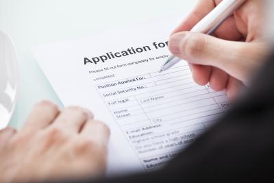How to Acknowledge a Death in a Business Letter