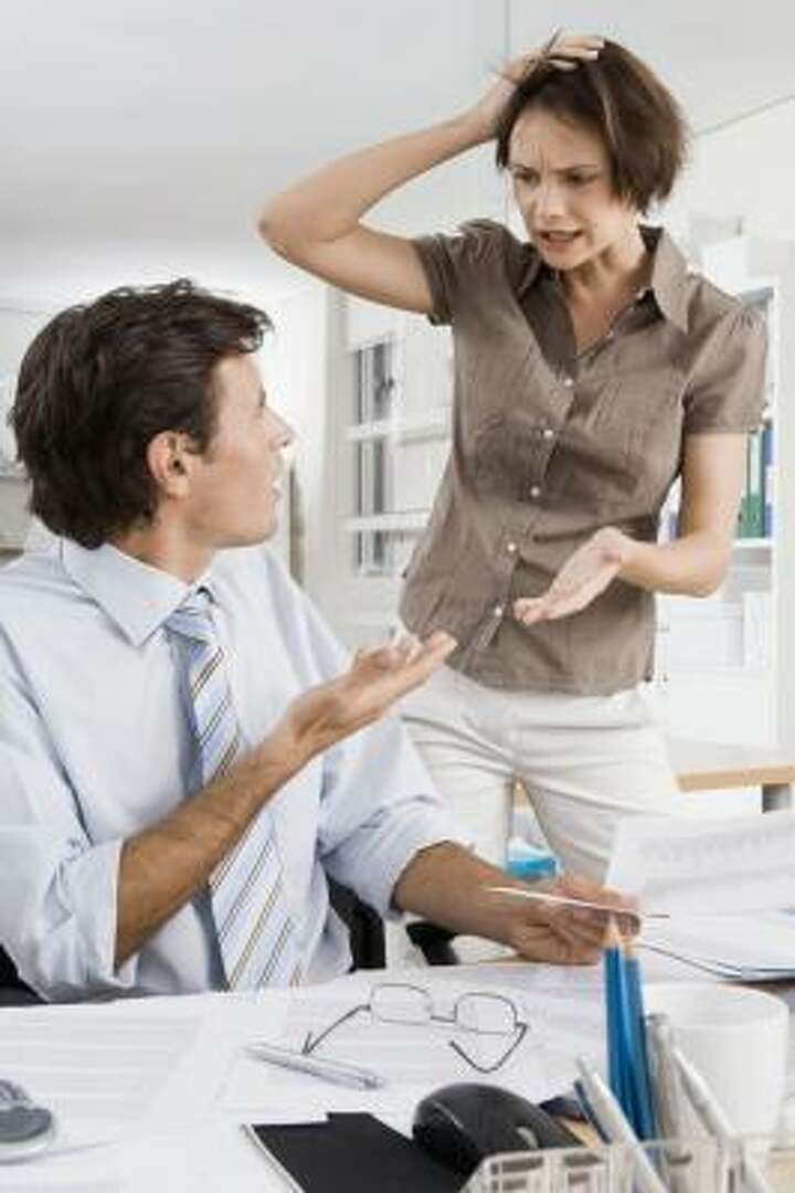 Ways to Tell an Employee to Stop Complaining