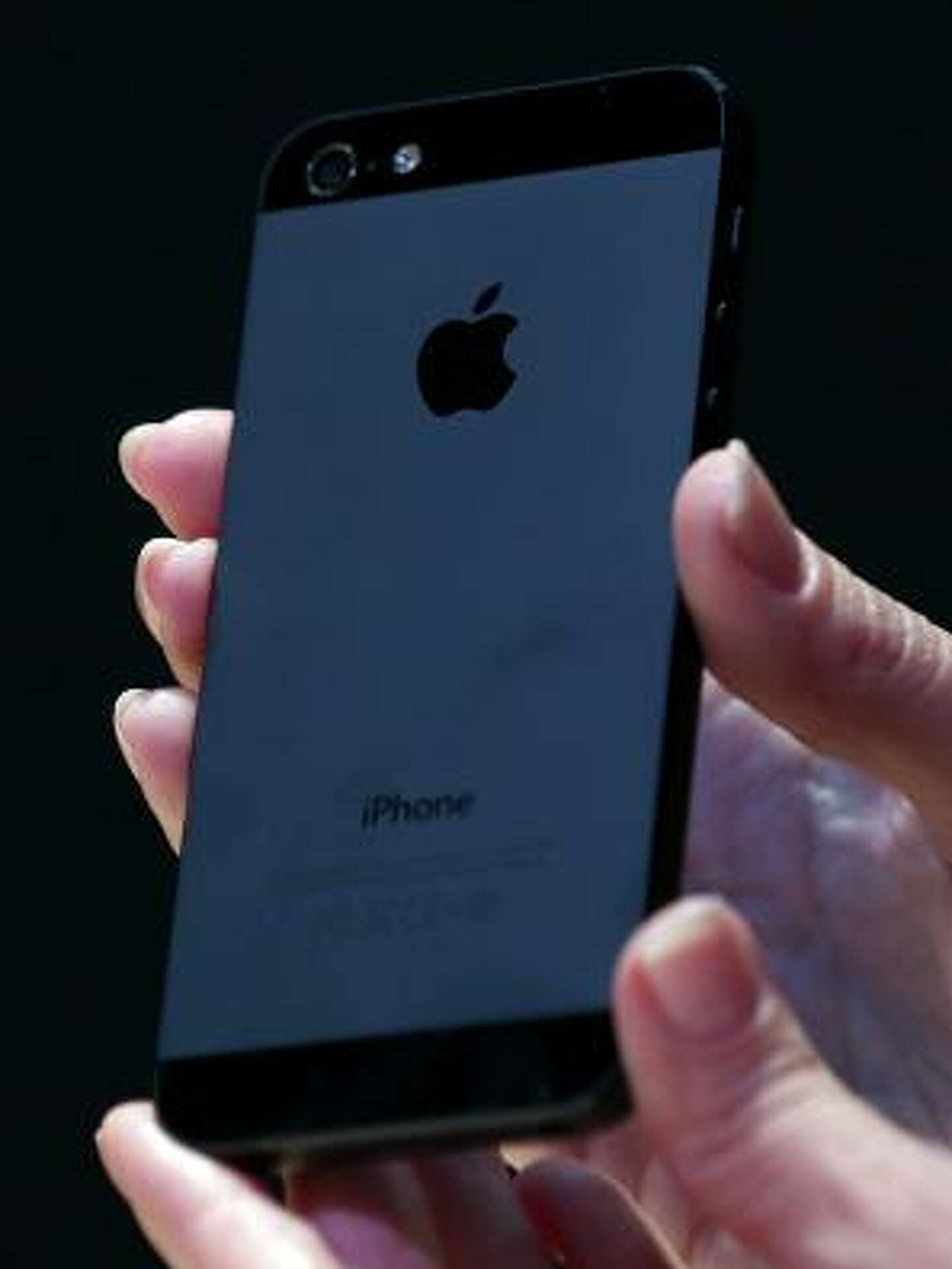 How to Connect an iPhone to a PC if It Doesn't Pop Up