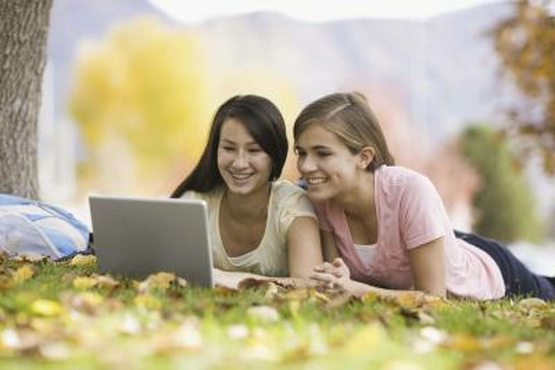 How to Add a Countdown Clock in Facebook