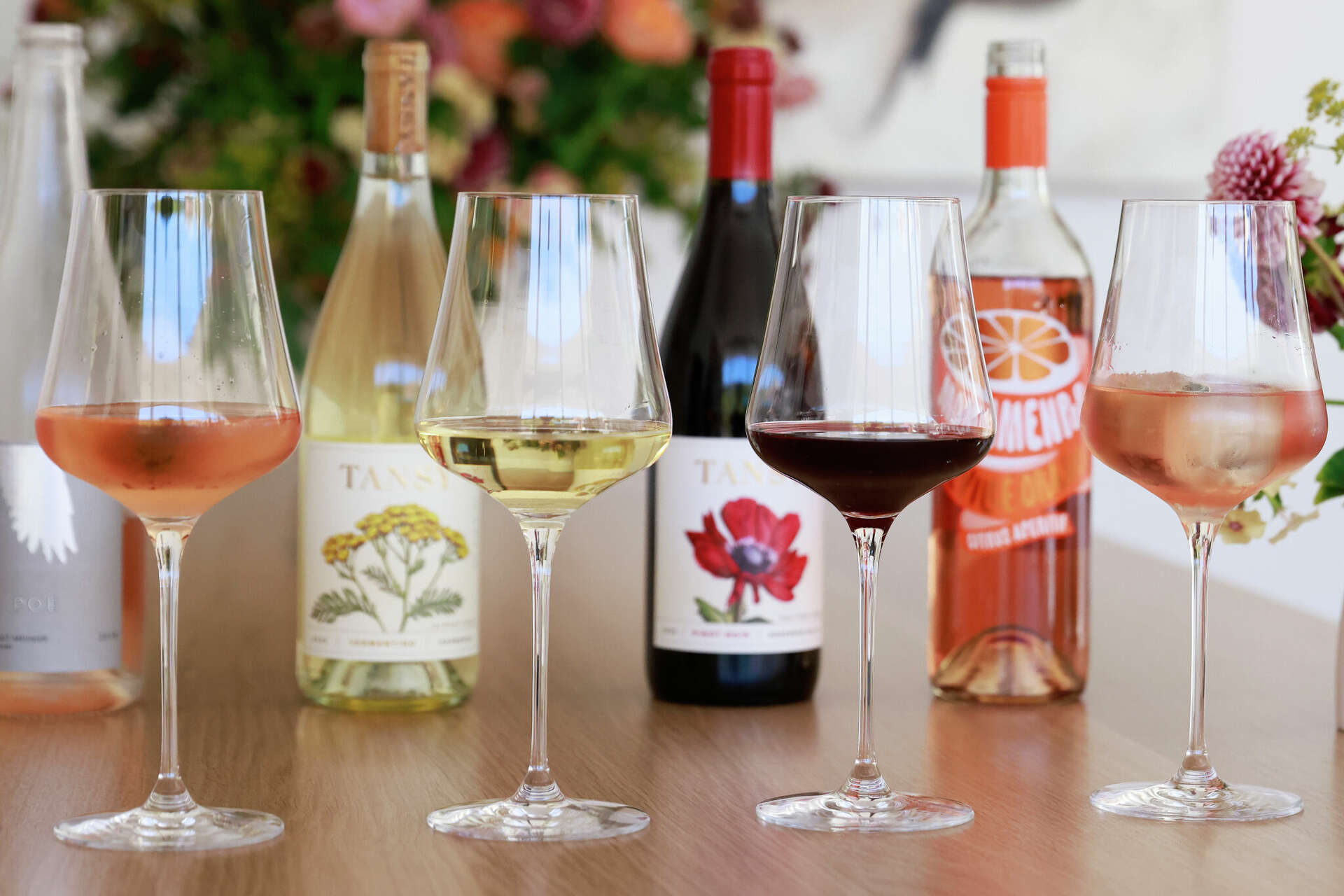 Apero Wine & Spritz Bar, with A16 snacks, opens in Napa