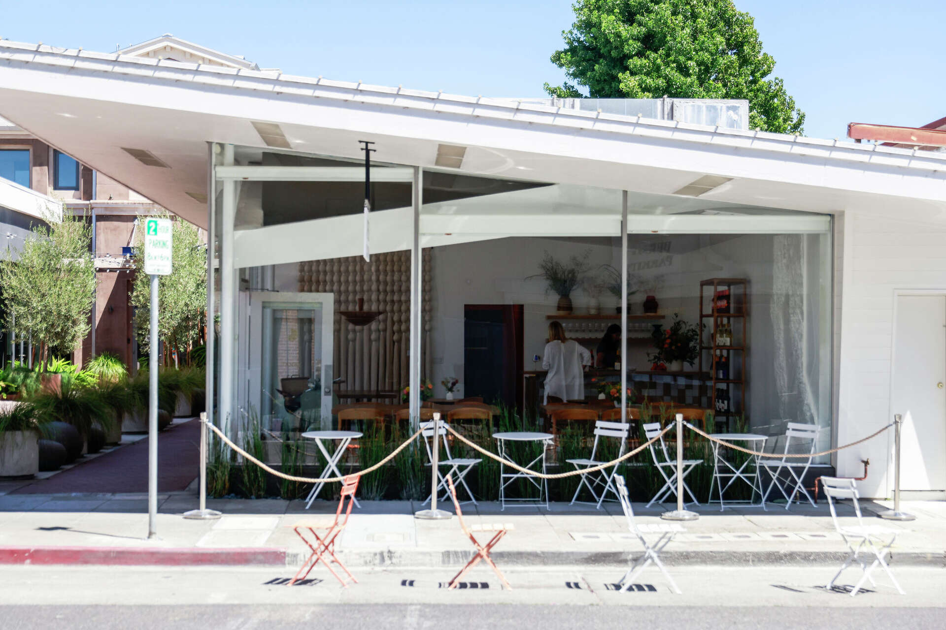 Apero Wine & Spritz Bar, with A16 snacks, opens in Napa