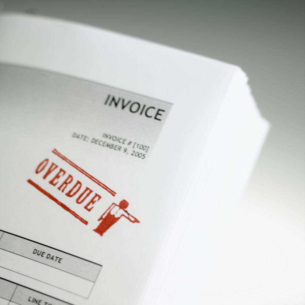 How to Transfer an Invoice From QuickBooks to a New Company QuickBooks