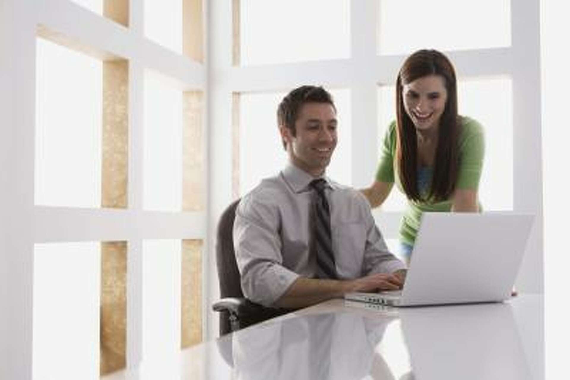 How to Add Stars to Facebook Posts