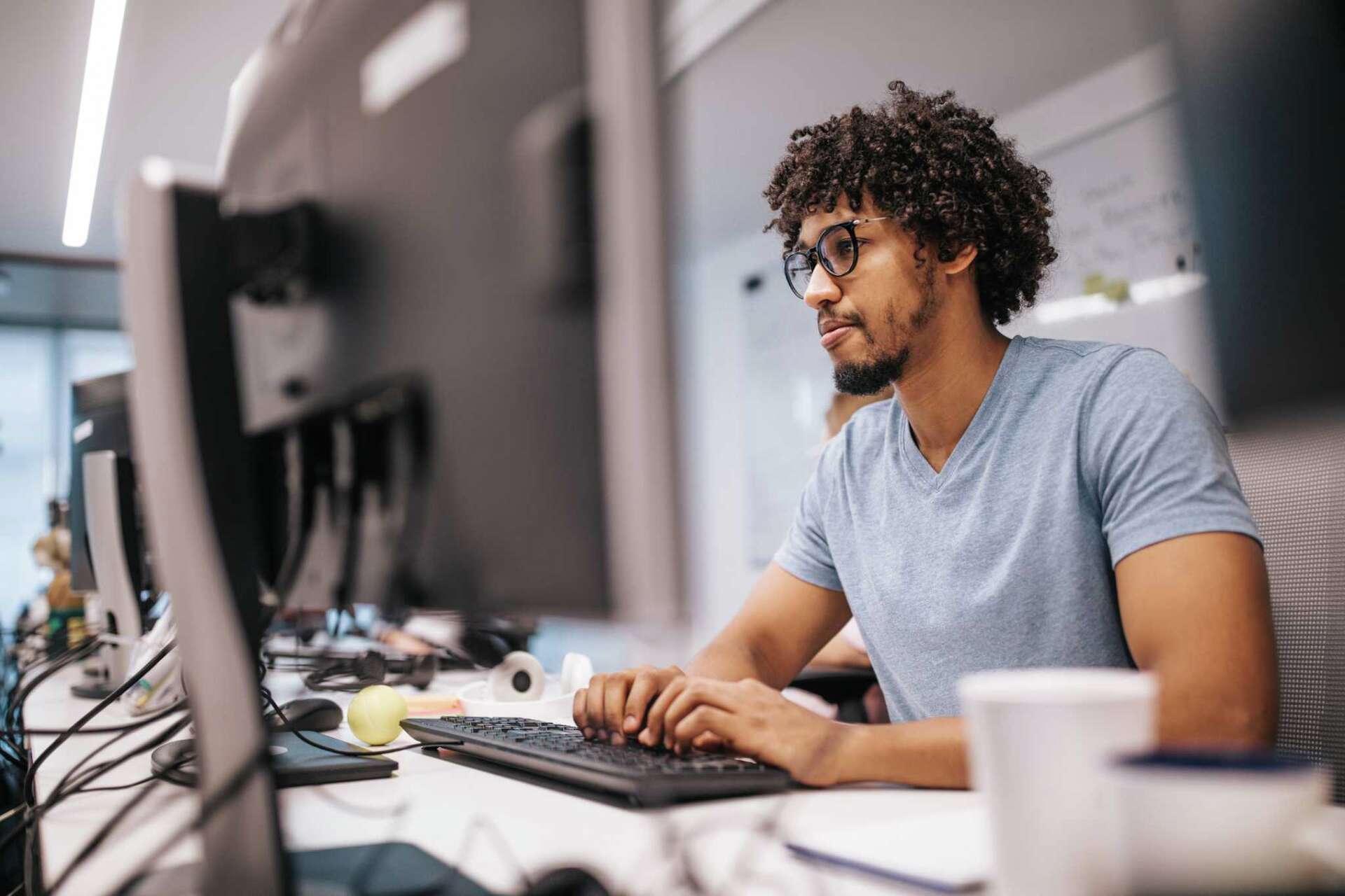 How to Add Wi-Fi to a Dell Desktop