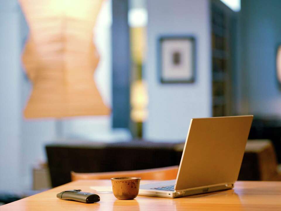 How to Adjust the Length of Time Before a Computer Goes to Sleep