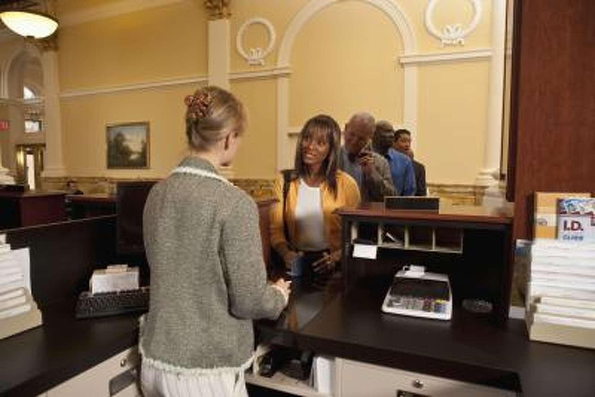 How to Adjust Journal Entries for Bank Errors