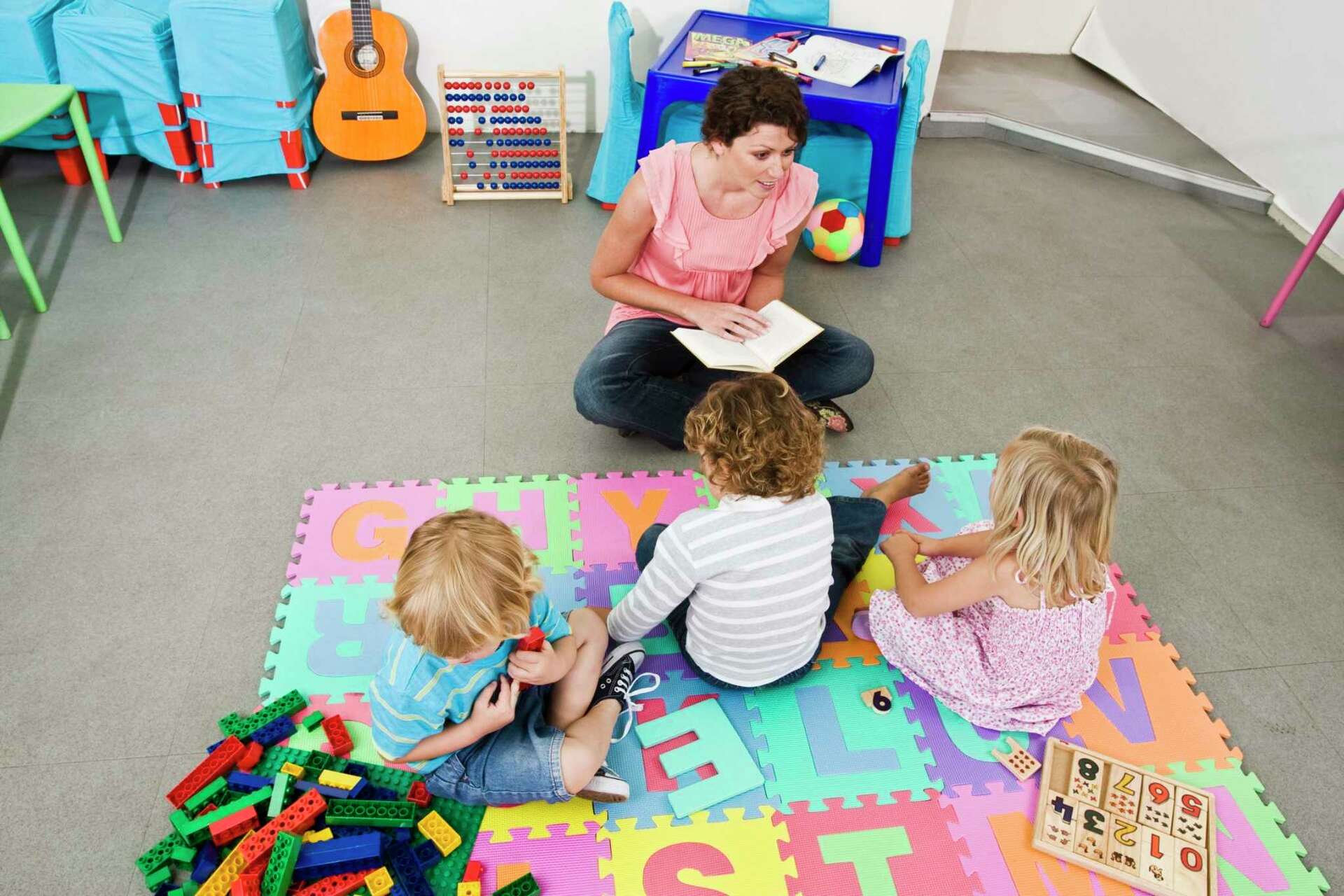 The Organizational Structure of a Daycare