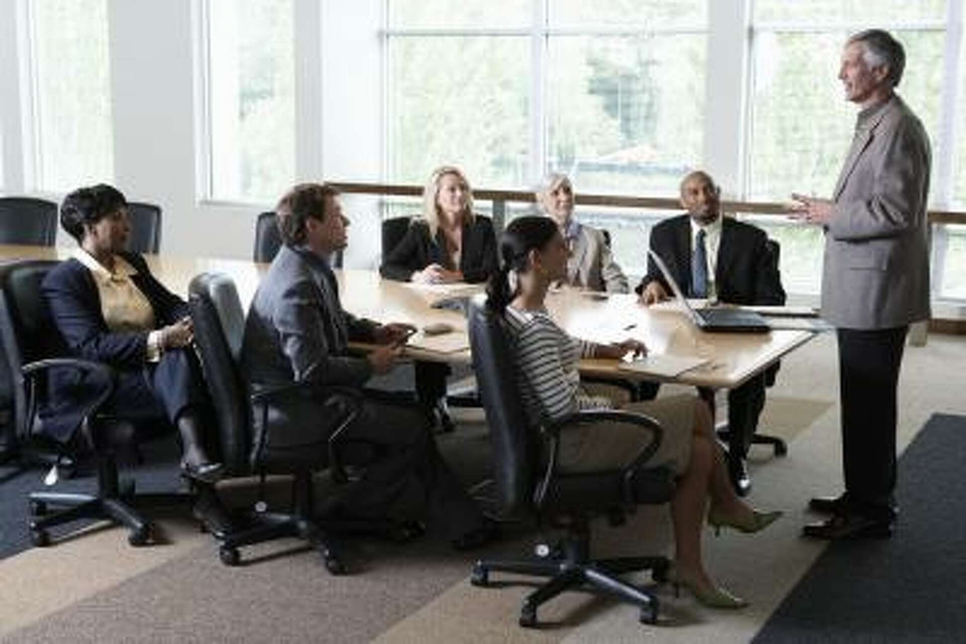 How to Draft Board Minutes for a Two-Day Meeting