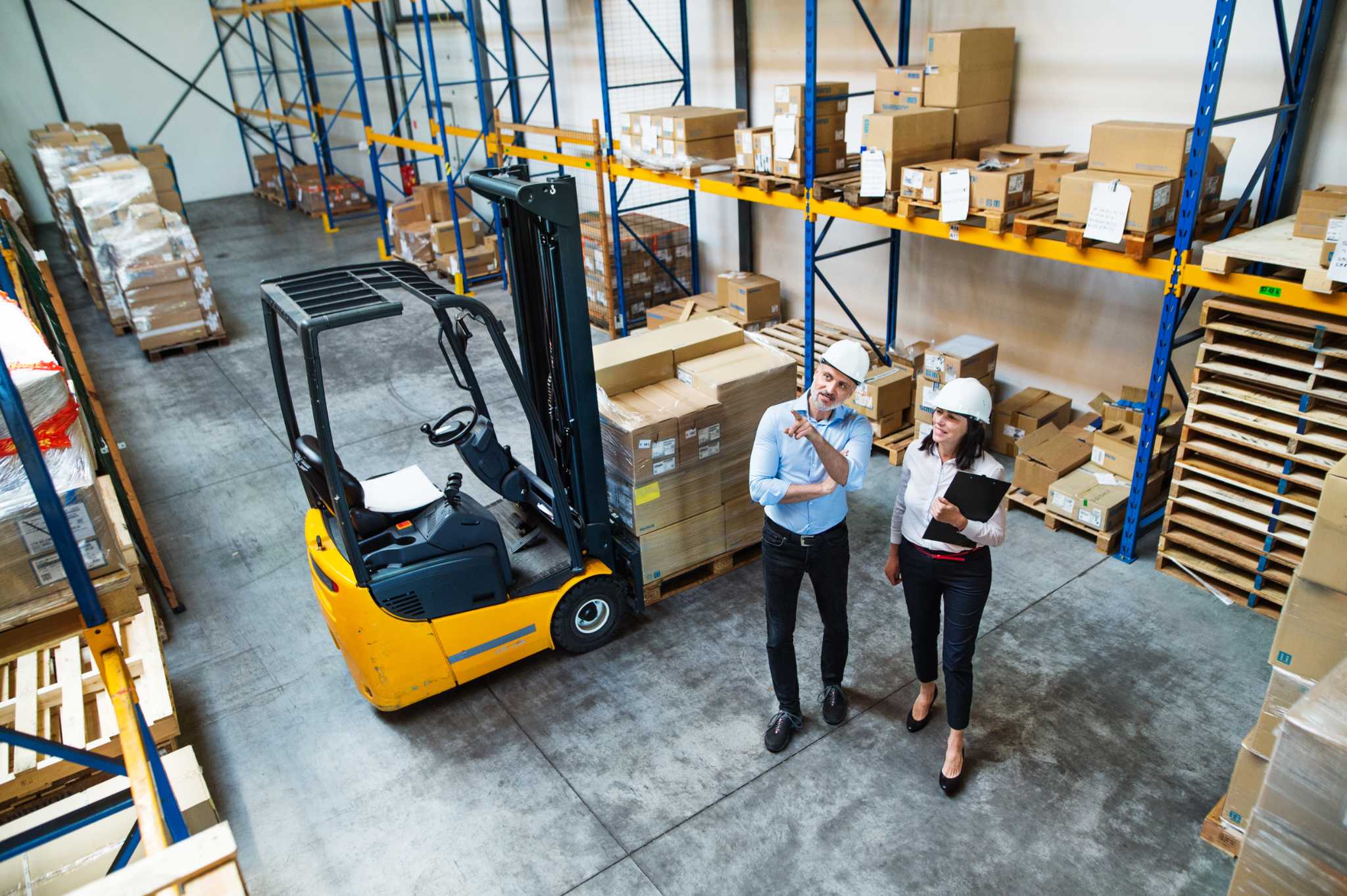 Advantages & Disadvantages of a Computerized Inventory Management System