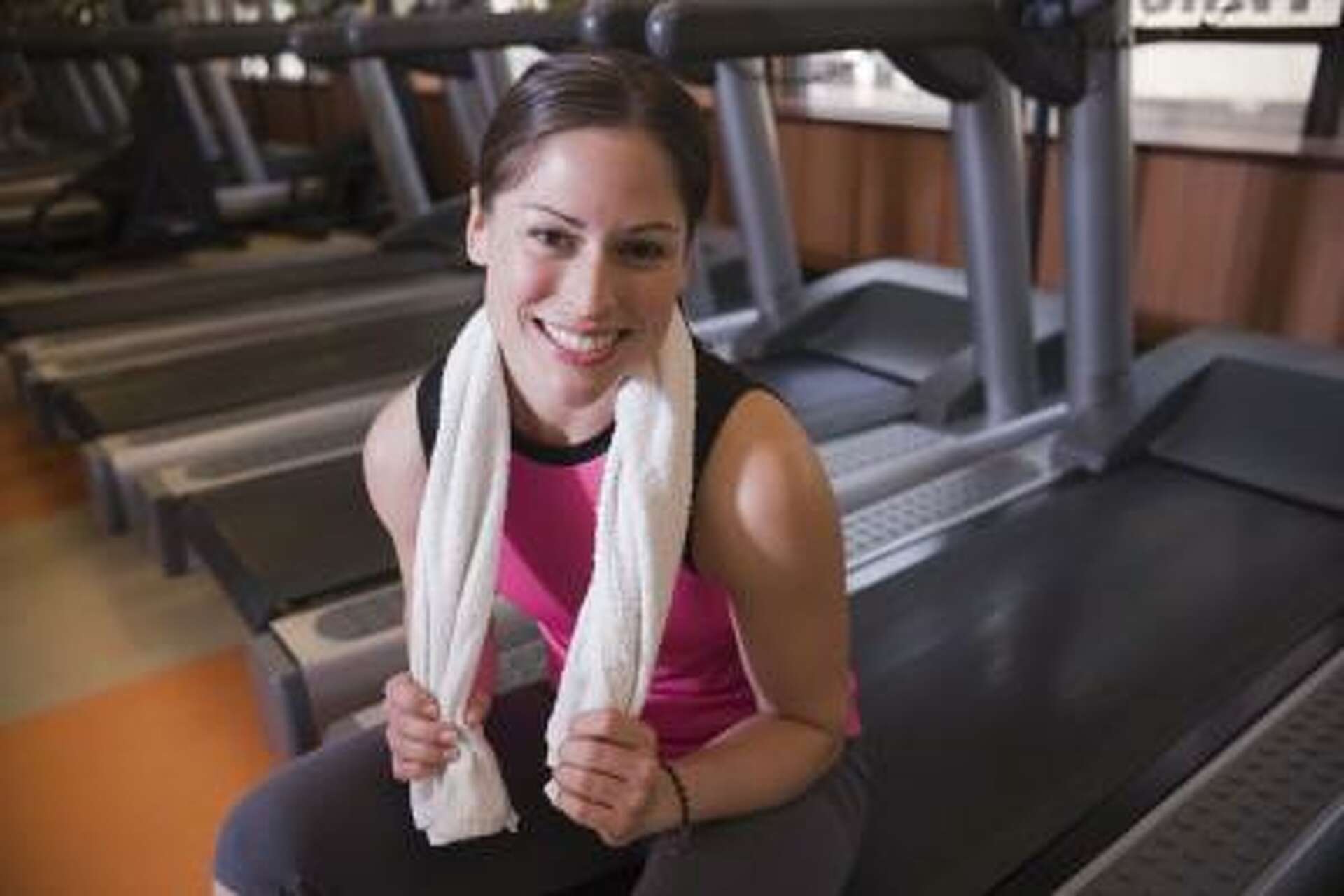 What Are the Advantages of Having a Corporate Office Gym?