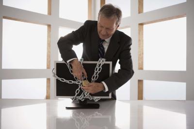 The Advantages of a Manual Invoice