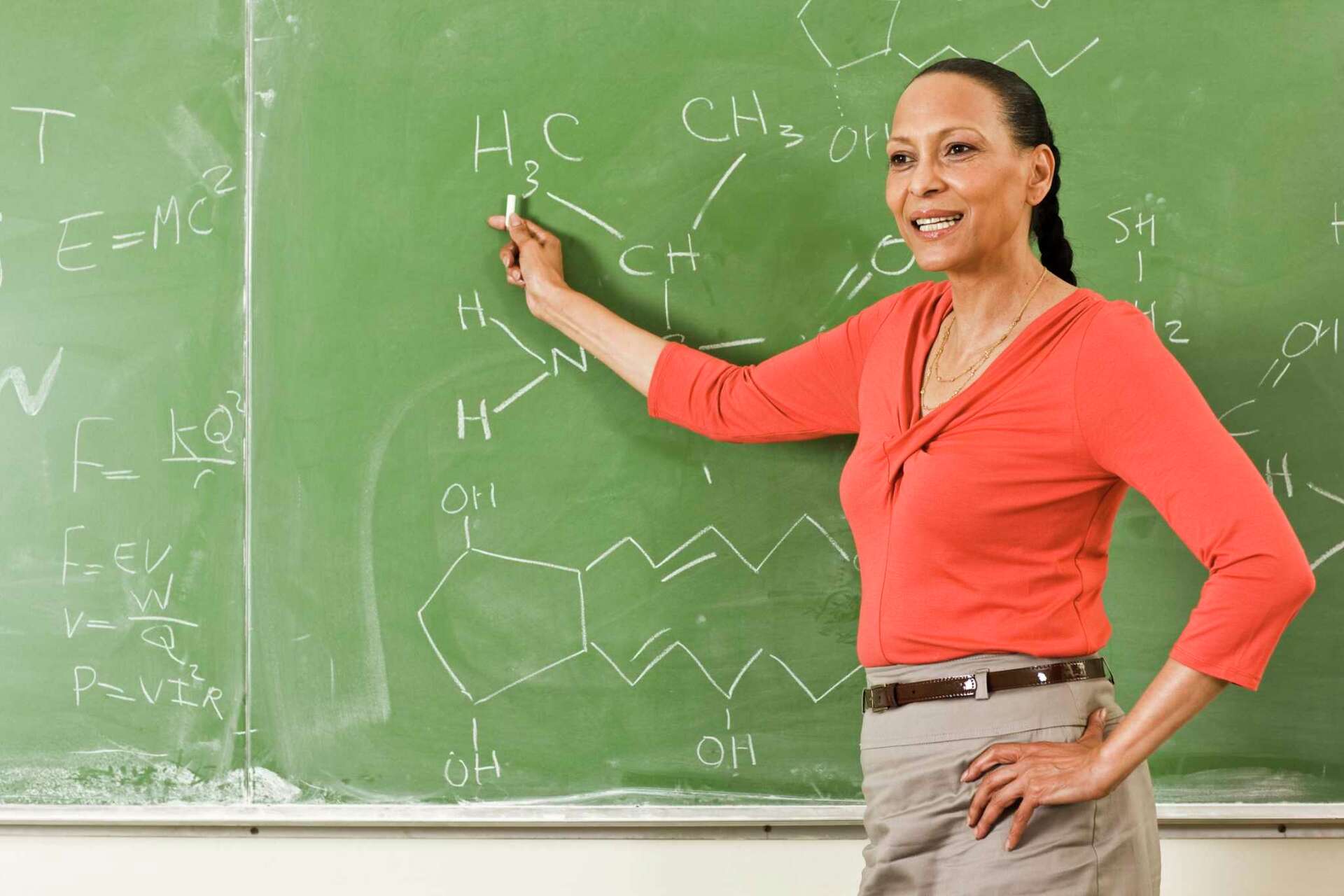 The Advantages of Using the Discrepancy Model