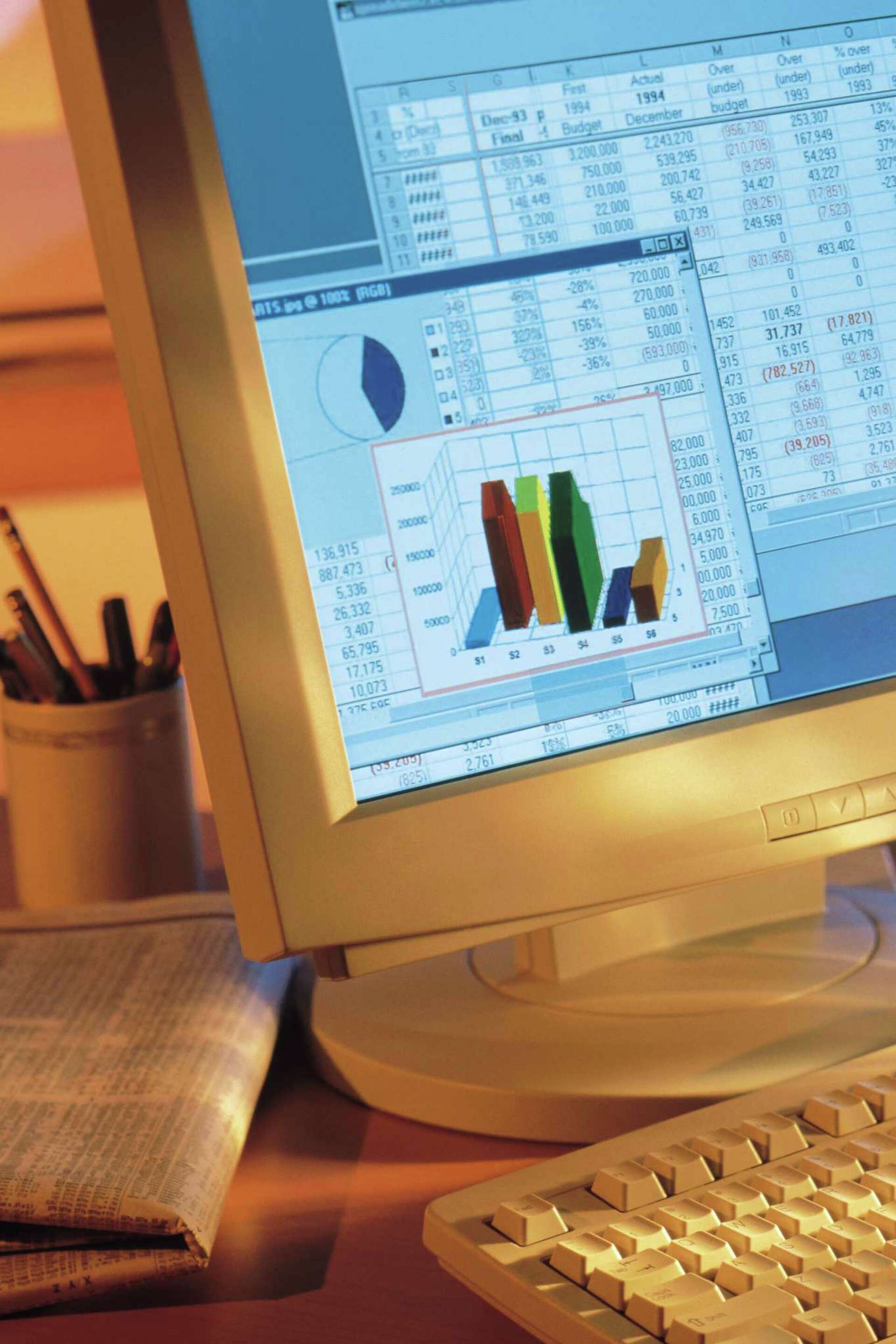 How to Make an Excel Spreadsheet Roll Over to the Next Year for ...