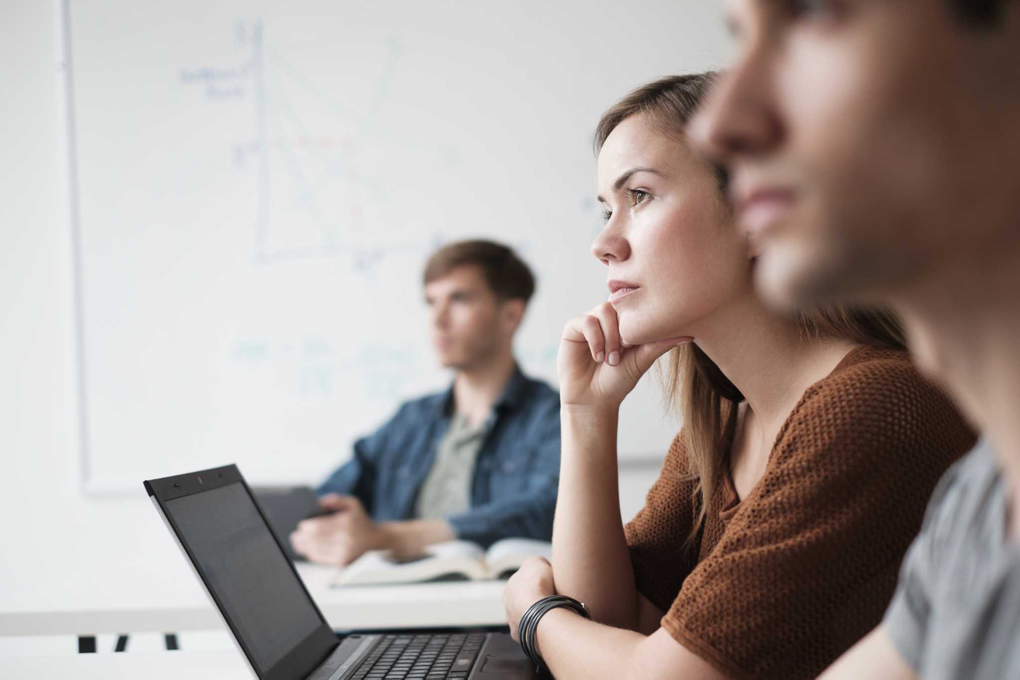 How to Apply the Social Learning Theory in the Workplace