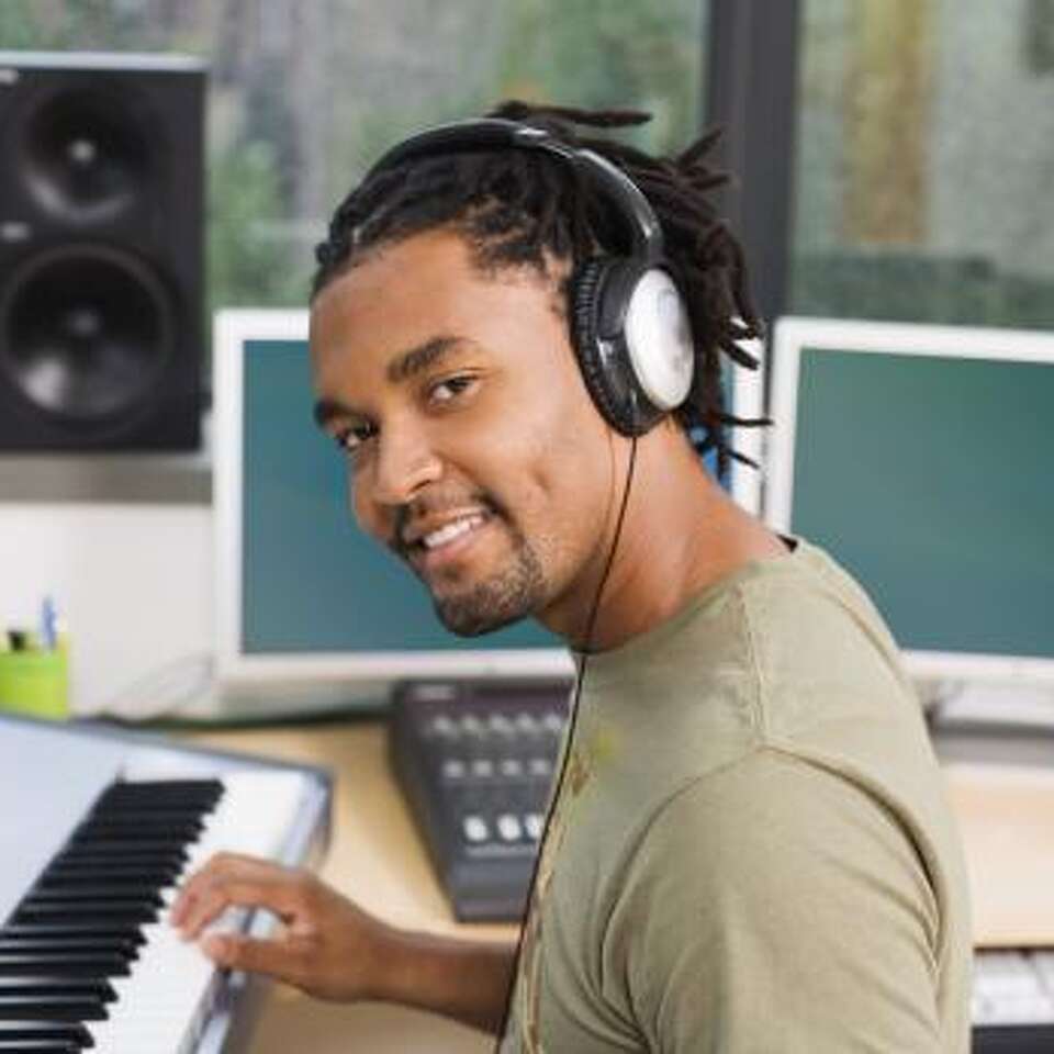 How to Make an Audio Recording With GarageBand