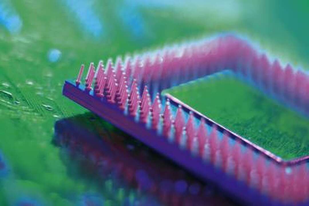 How to Turn Up the Fan Speed on a Computer