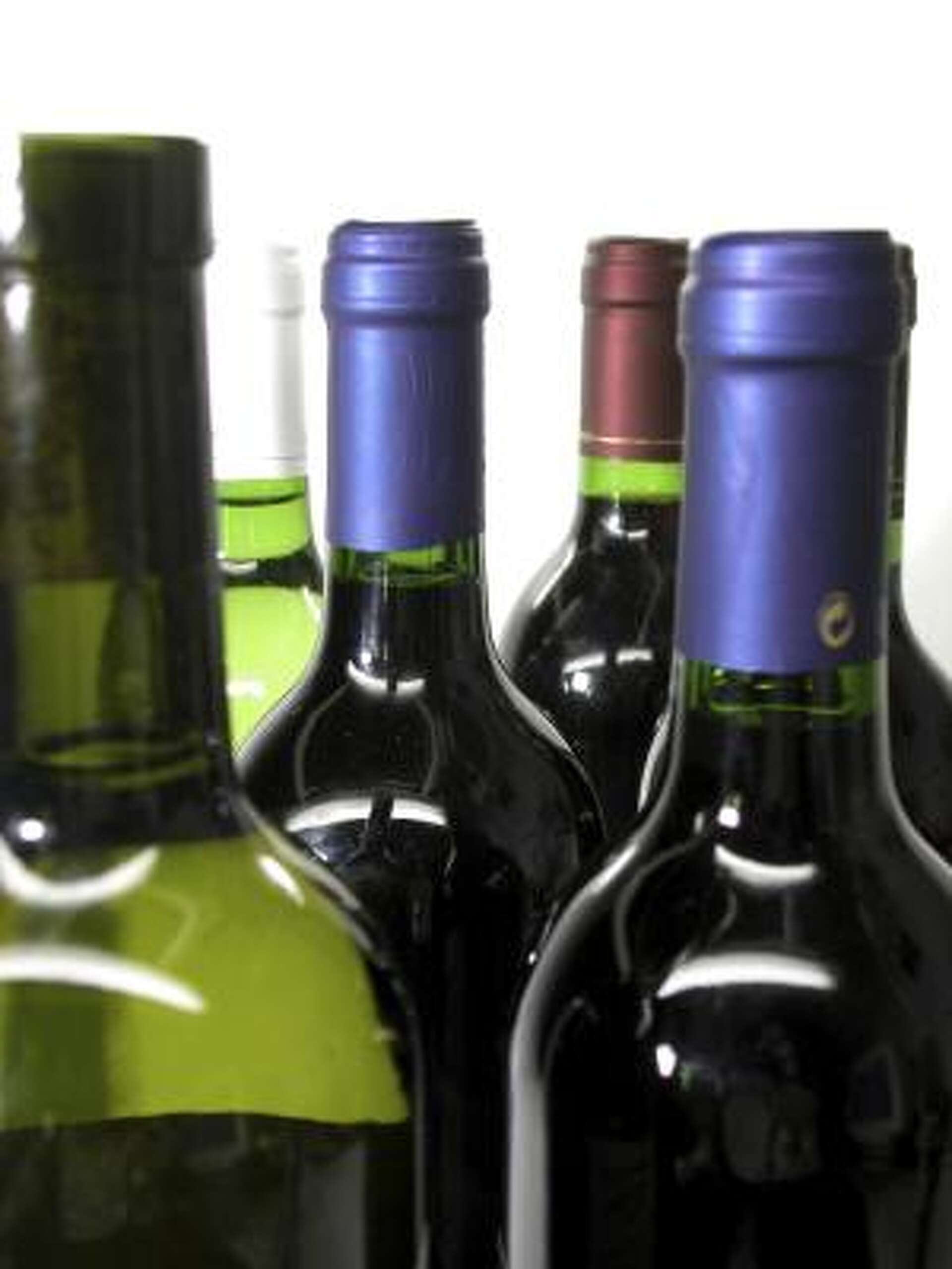 How to Get a Basic Importer's License for Liquor