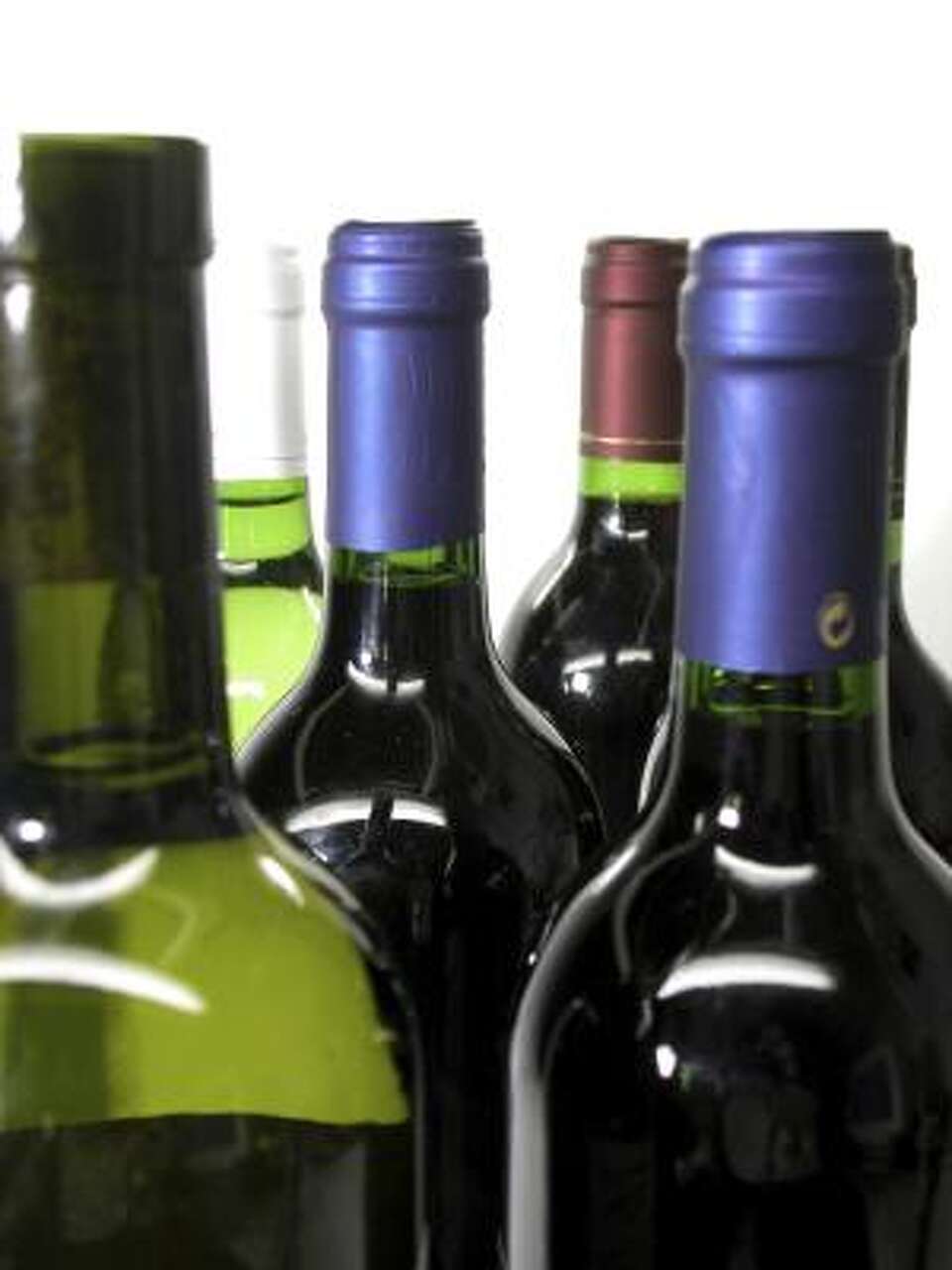 How to Get a Basic Importer's License for Liquor