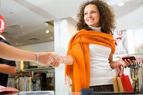 How to Become Better at Selling Clothing in a Store