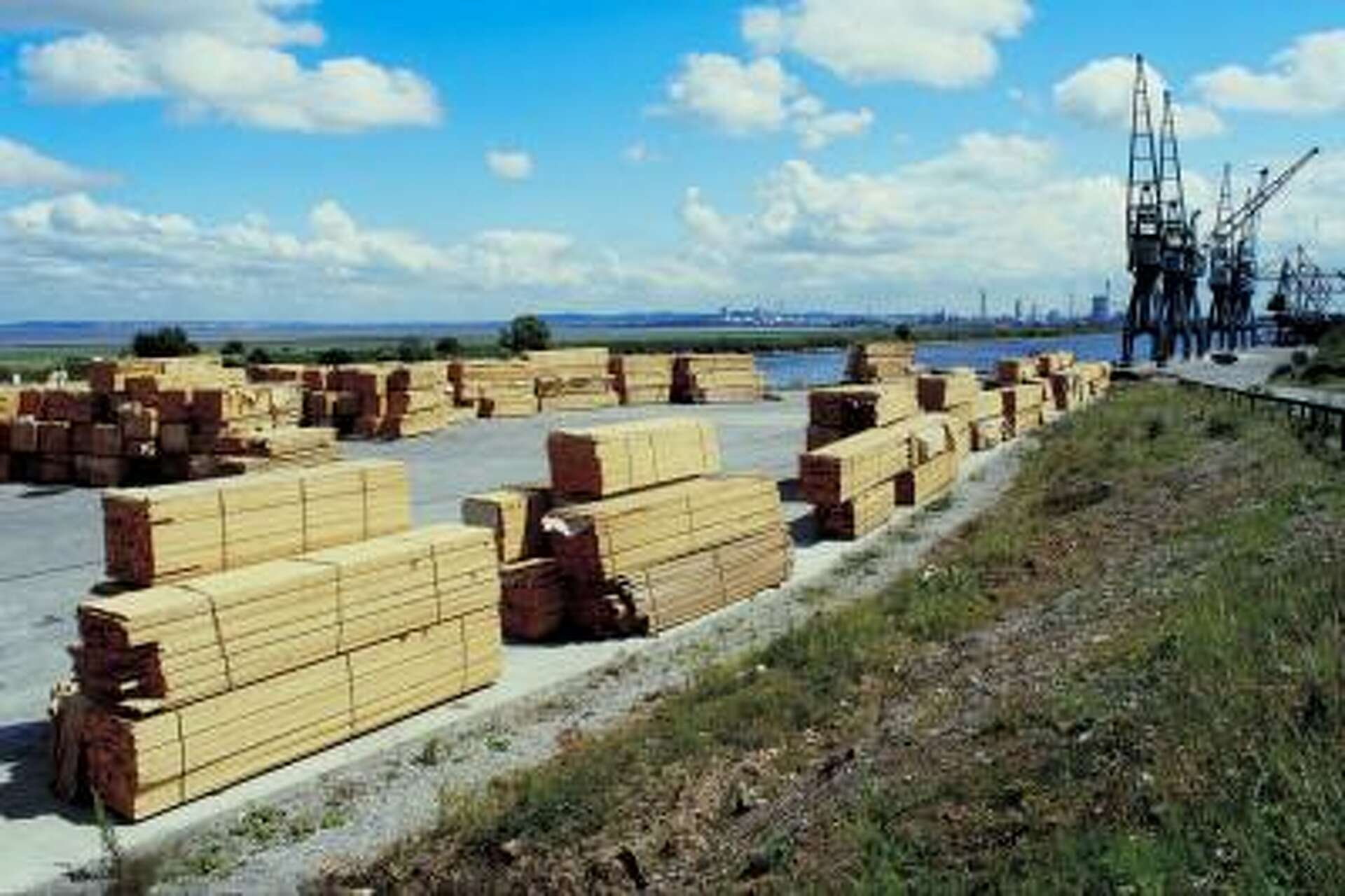 The Benchmark for Inventory Turns in the Wood Industry