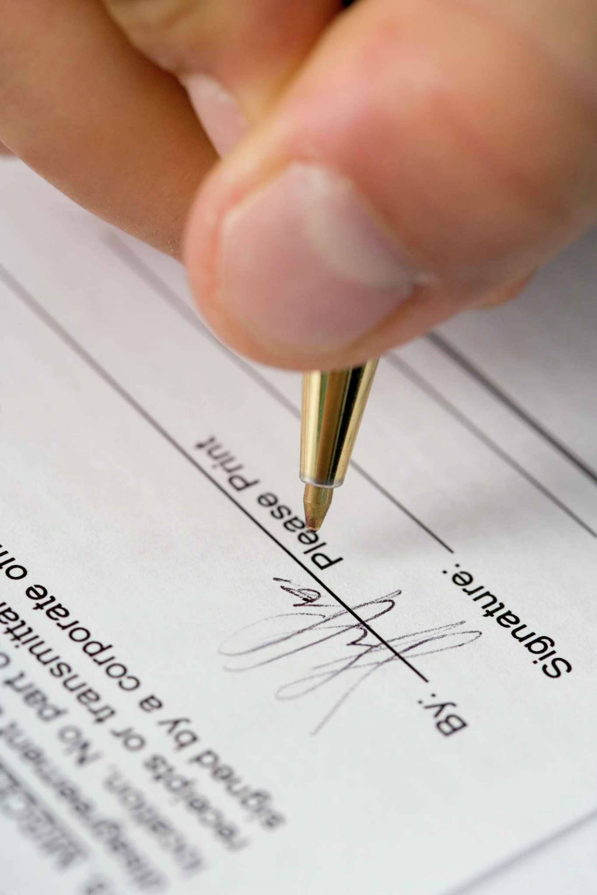 Are Contracts That Don't Specify a Date Still Legal?