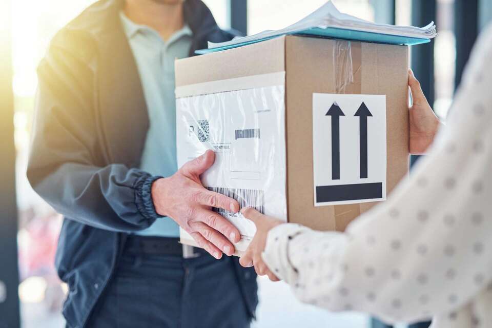 How to Bid on a U.S. Postal Contract