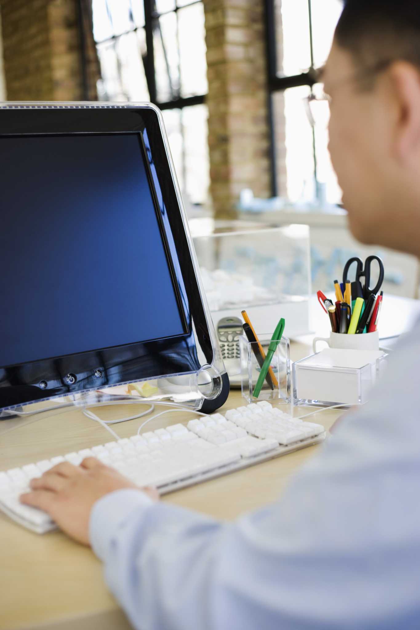 How to Stop Links in Emails From Opening in Google Chrome