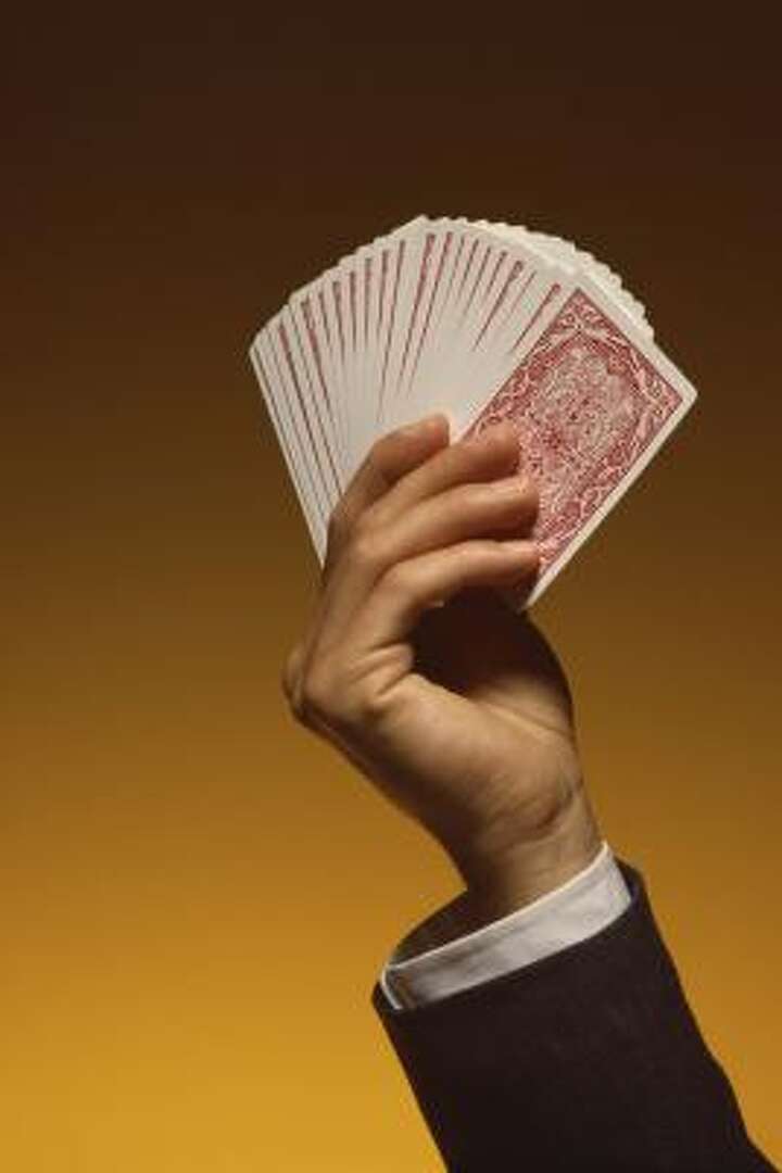 Business Team-Building Activities That Use Playing Cards