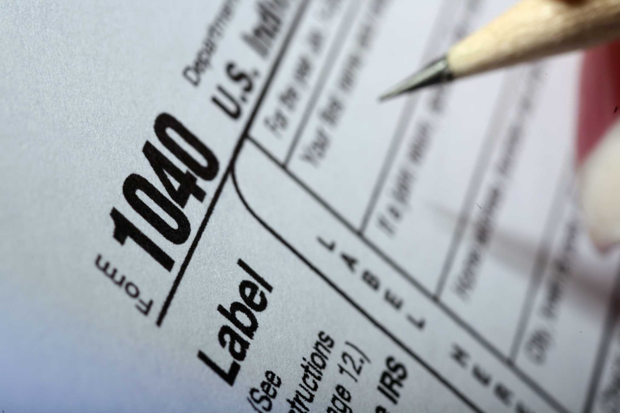How to Calculate Federal Tax Withheld for Hourly Employees