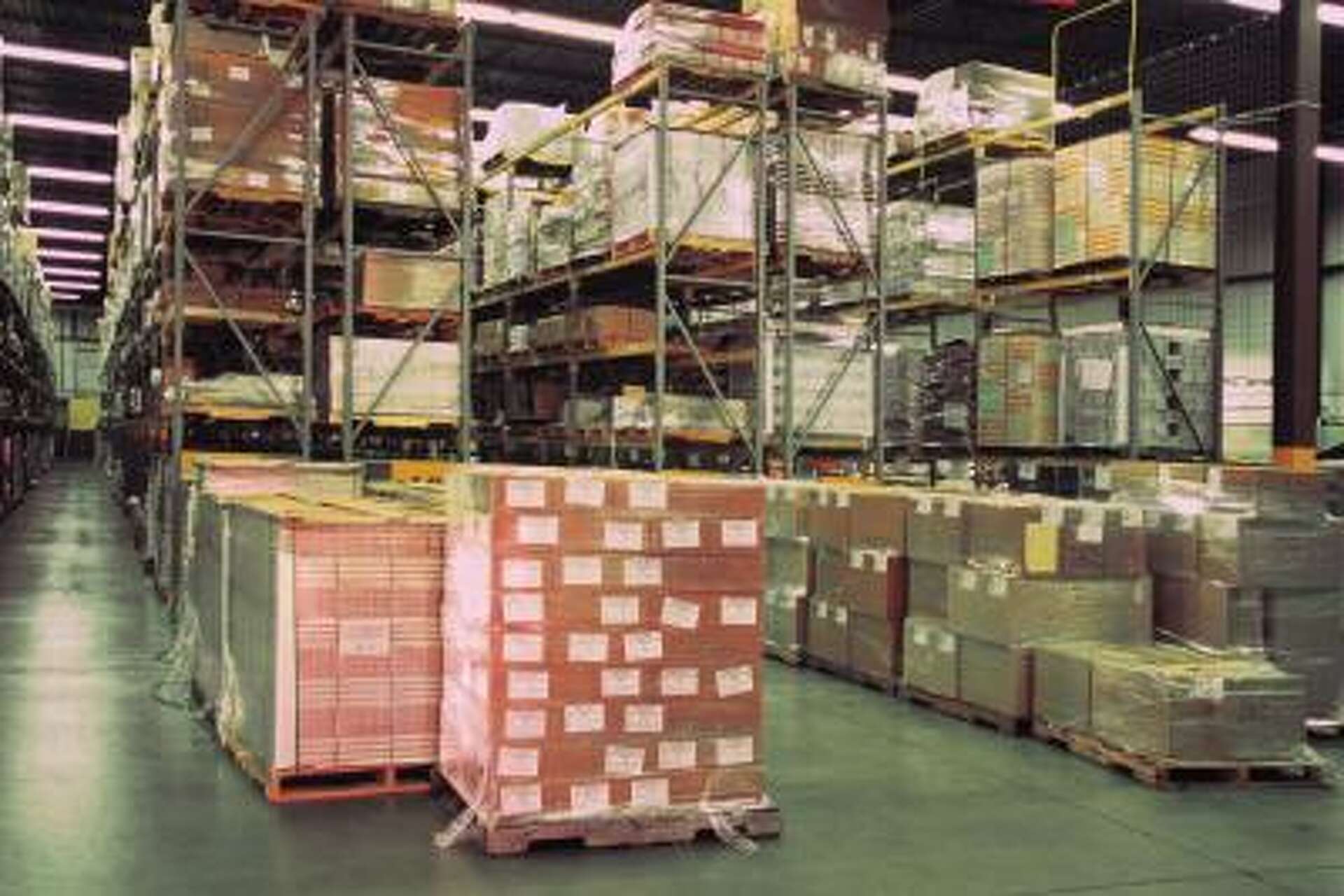 What Cost Should Be Included in Finished Goods Inventory?