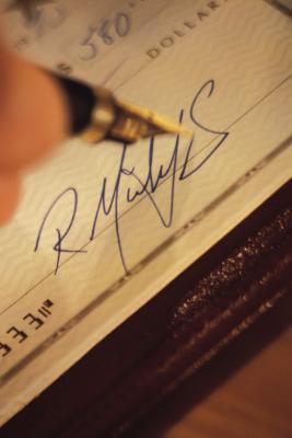 How to Put Two Signatures on a Check in QuickBooks