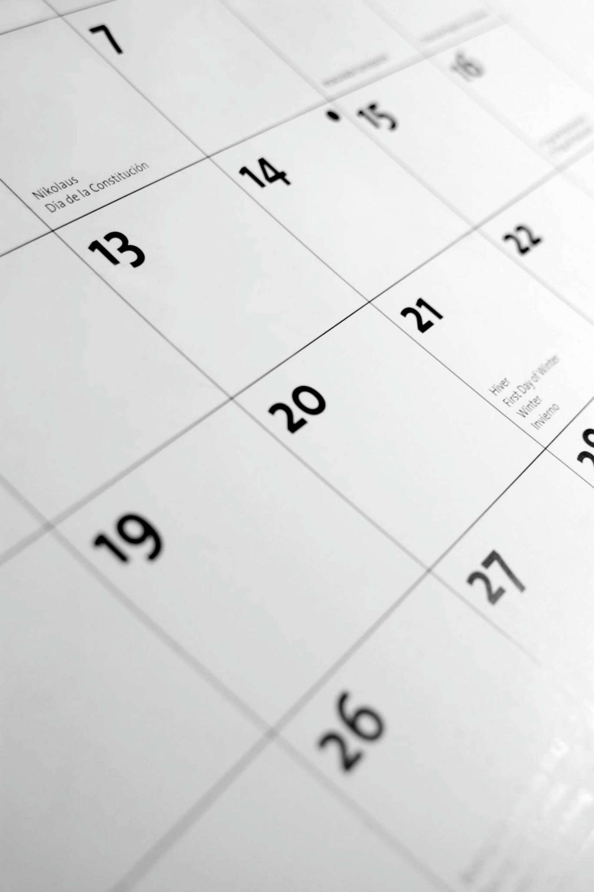 How to Create a Calendar With Specific Months Only in Microsoft Office
