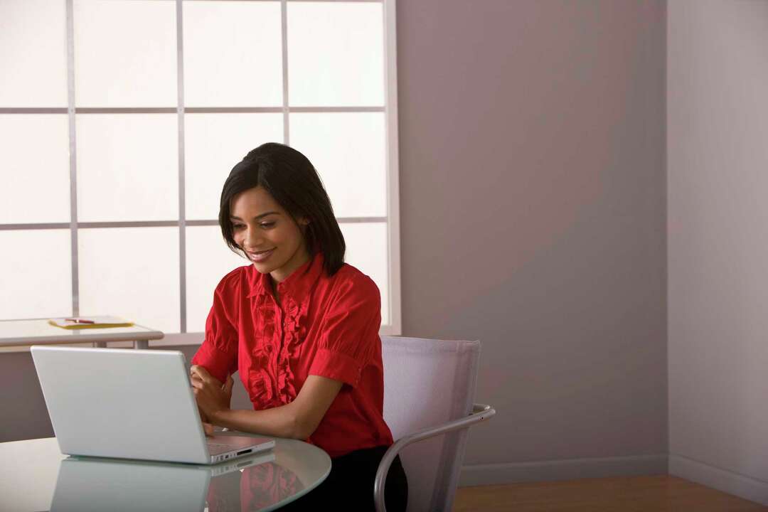 How to Make GIFs as a Background on PowerPoint