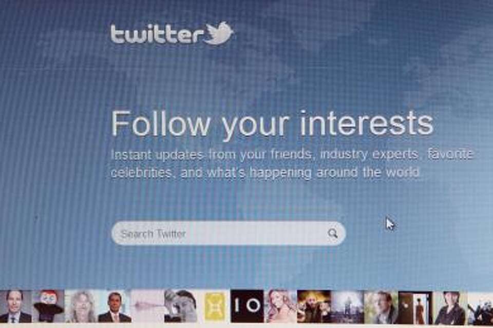 How to Determine a Friend's ID Number on Facebook