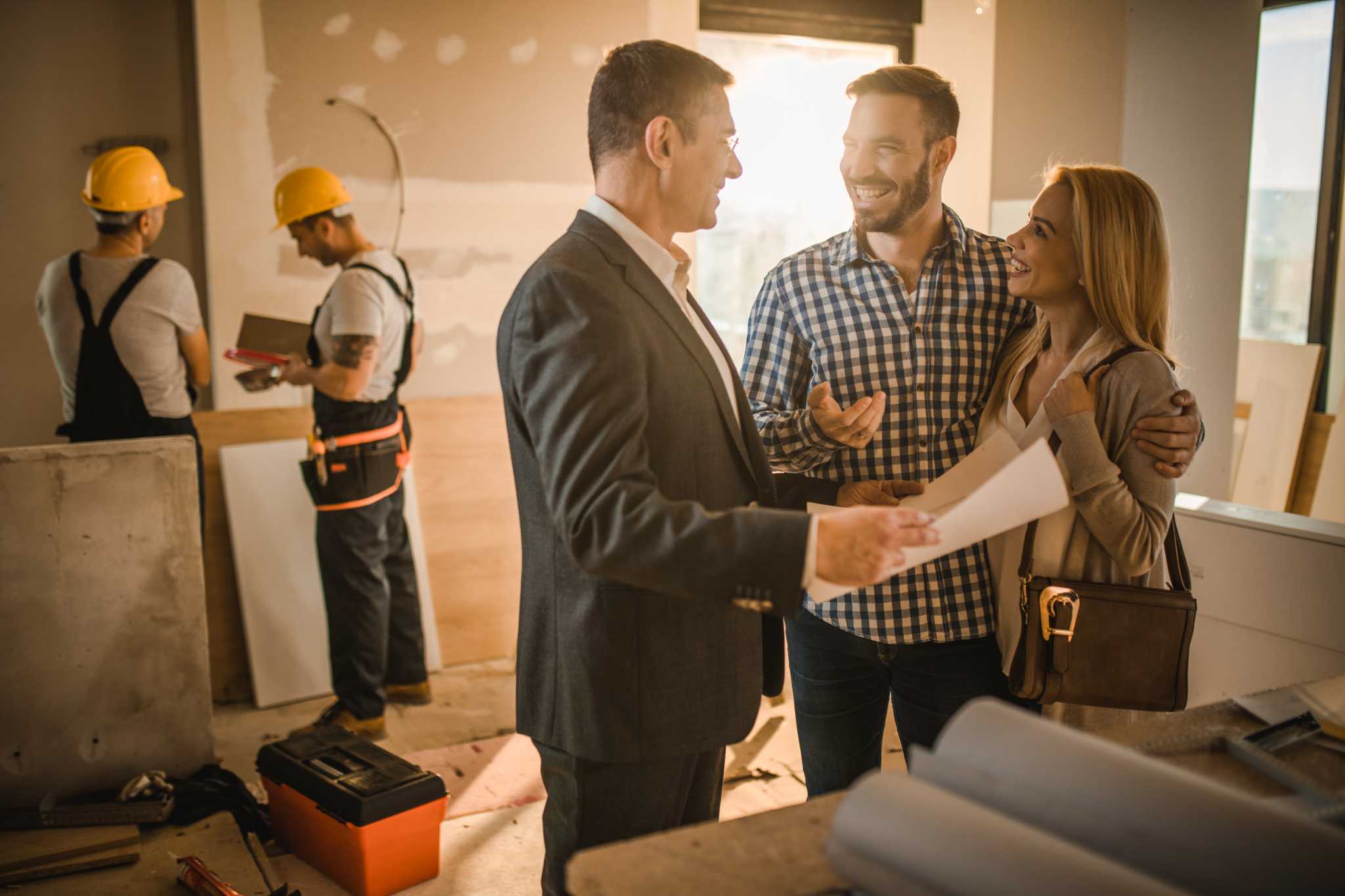 Do You Have to Carry Workman's Comp Insurance on 1099 Contractors?