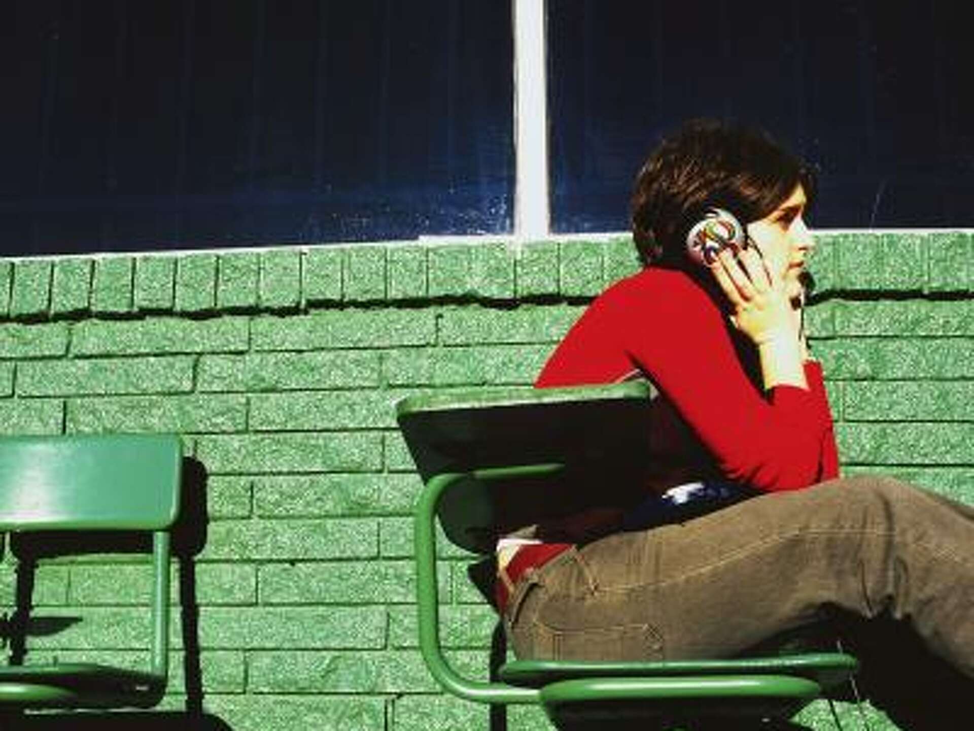 How to Make an FRS Radio Antenna