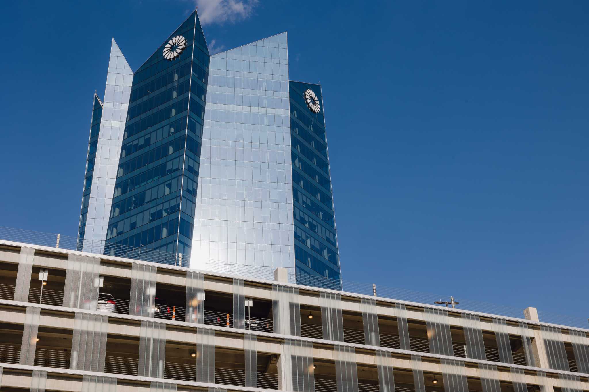 Earnings roundup: Frost Bank parent, Boeing, Rush top forecasts