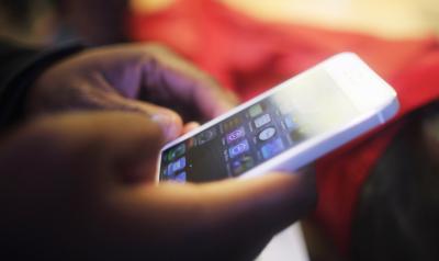 How to Send Text Messages Via Email to Sprint Customers