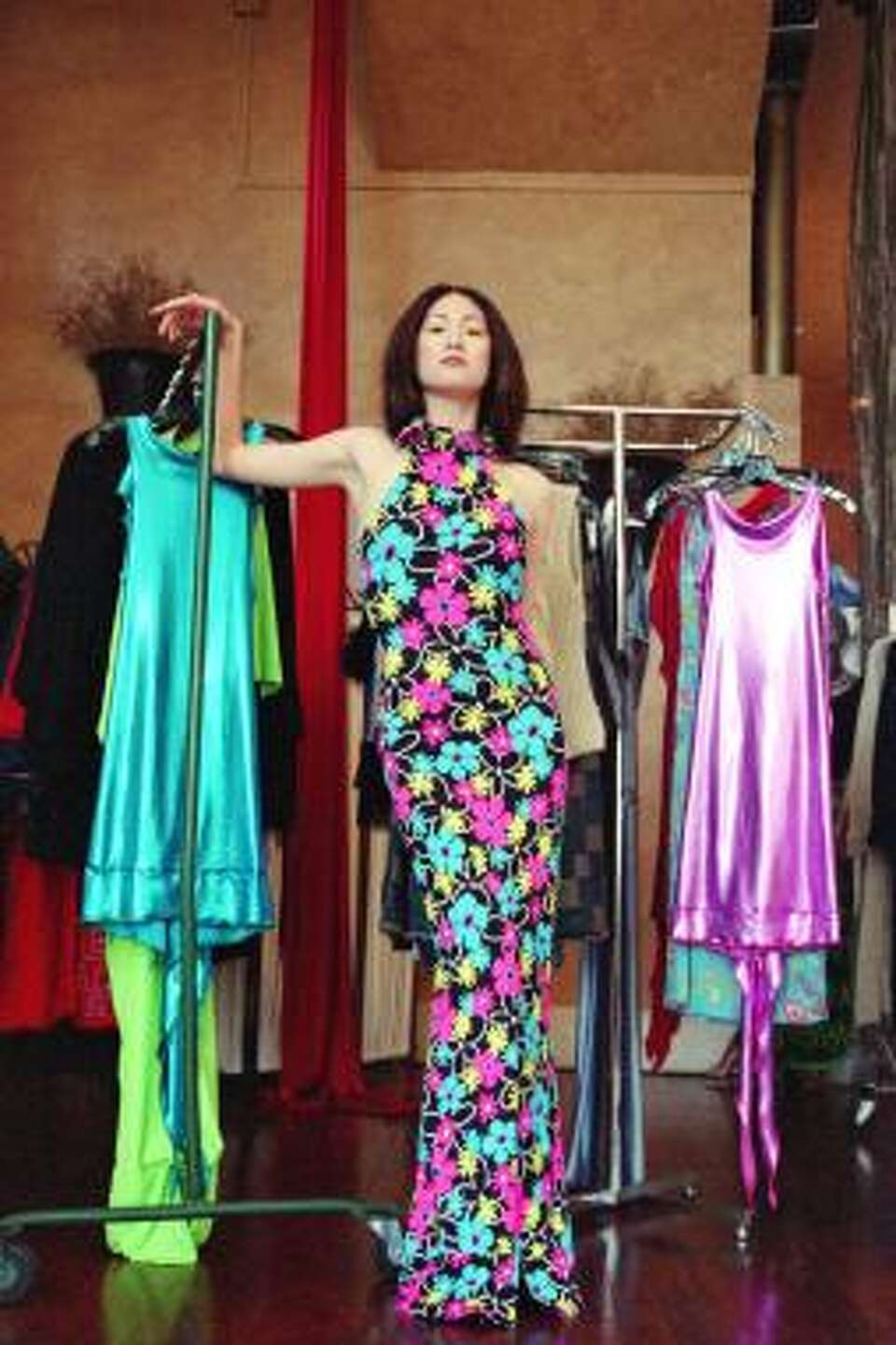 How to Get Clothing Distributed to Major Department Stores