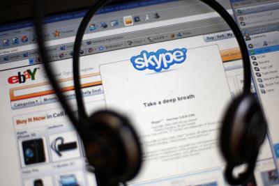 How to Check to See if Someone's Invisible on Skype