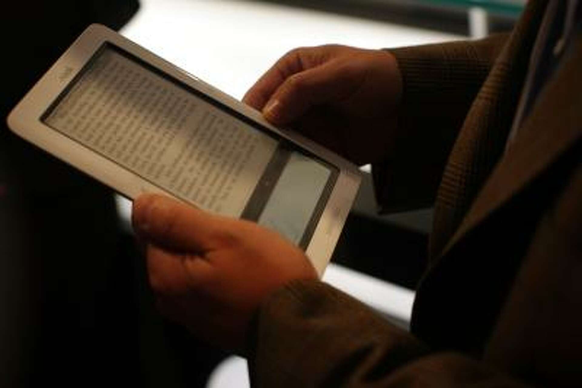 How to Transfer Nook Books to a Different Nook