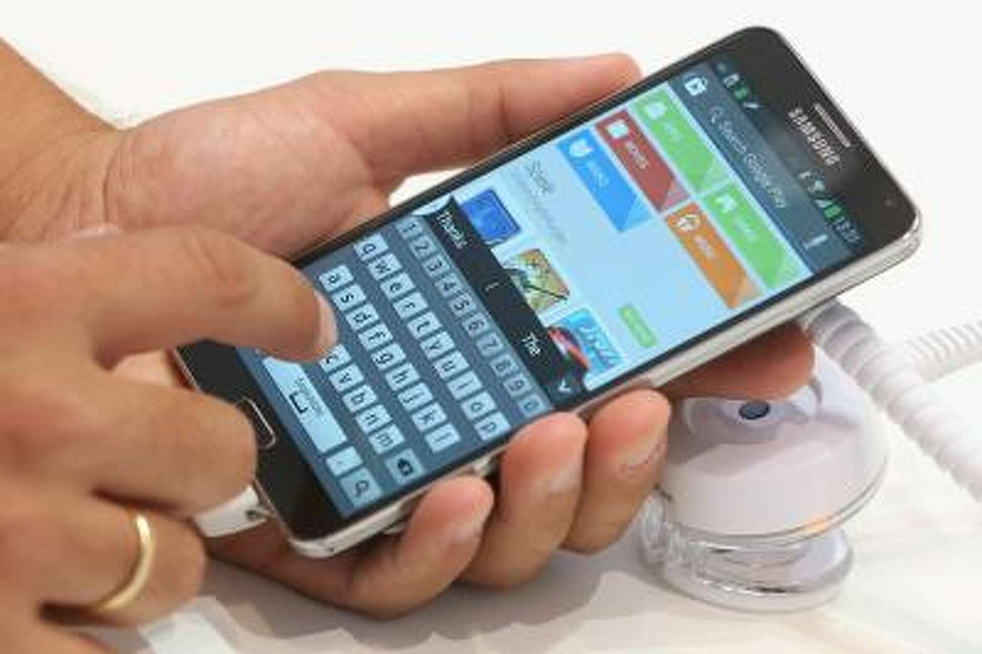 How to Clear Insufficient Storage for a Galaxy Note