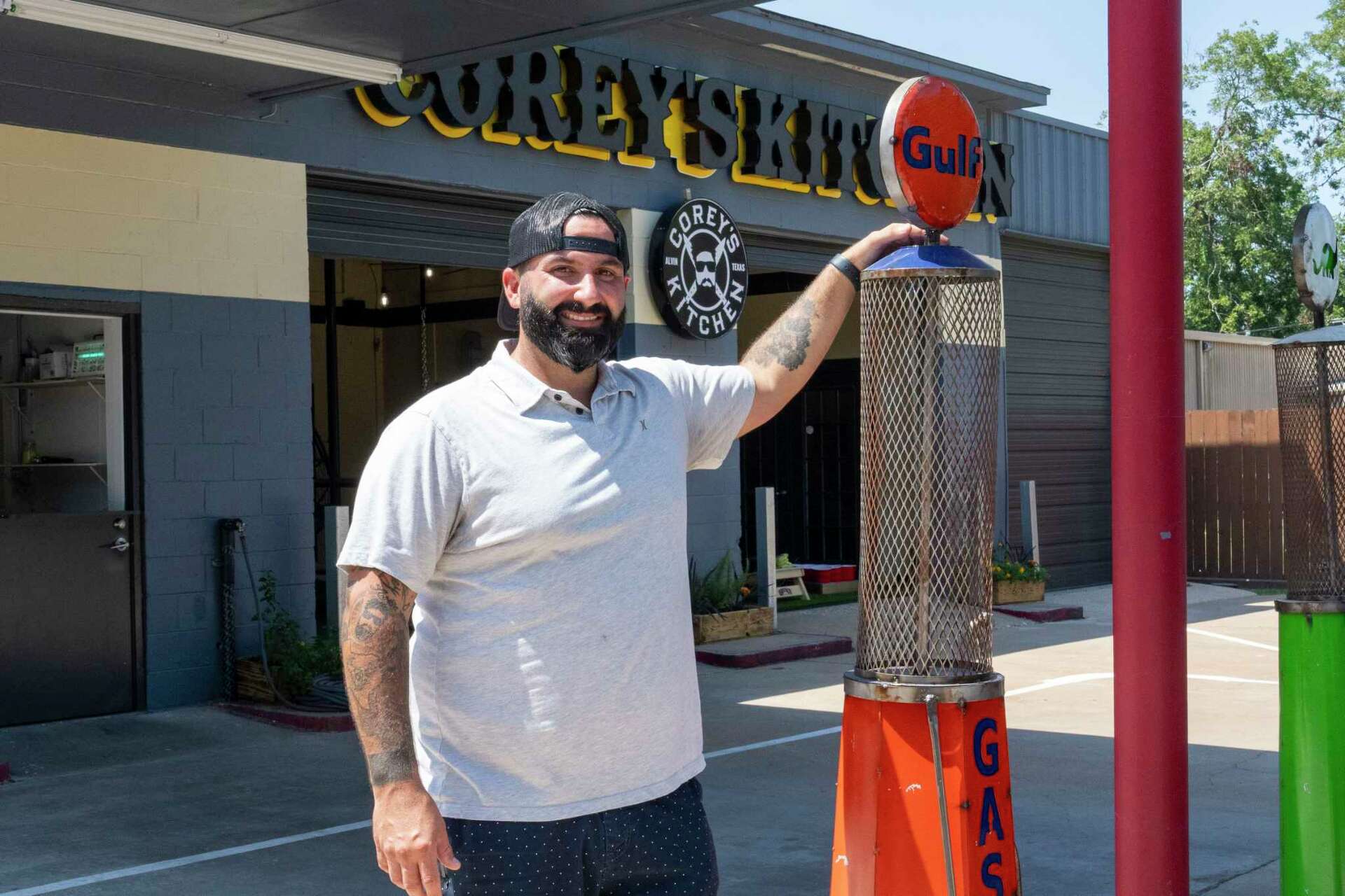 One of Alvin's oldest buildings changes from gas station to restaurant