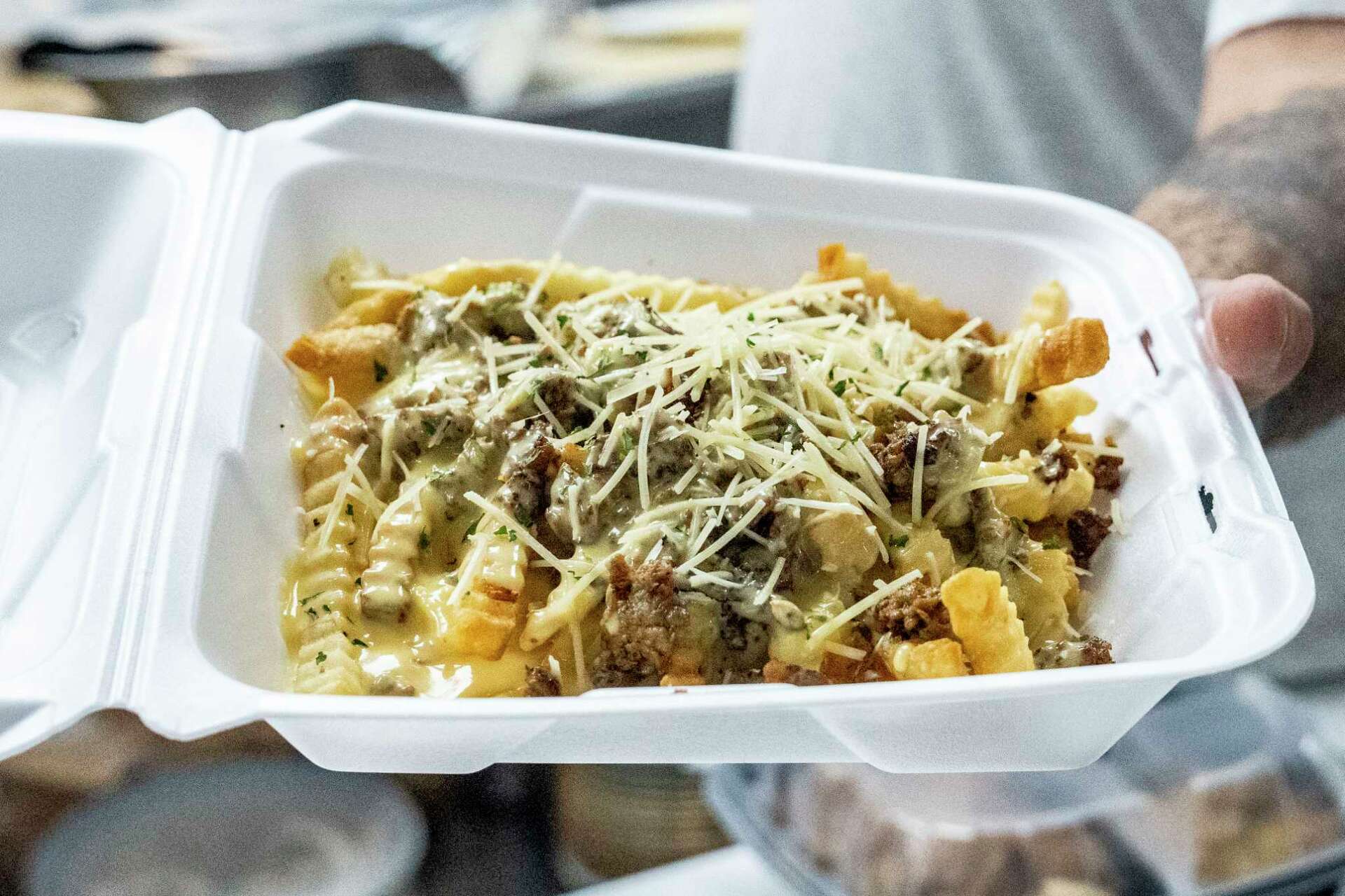 One of Alvin's oldest buildings changes from gas station to restaurant