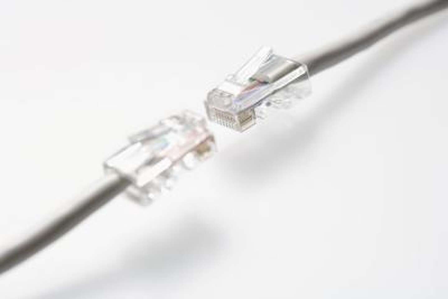 How to Connect Two Servers With Different IP Addresses