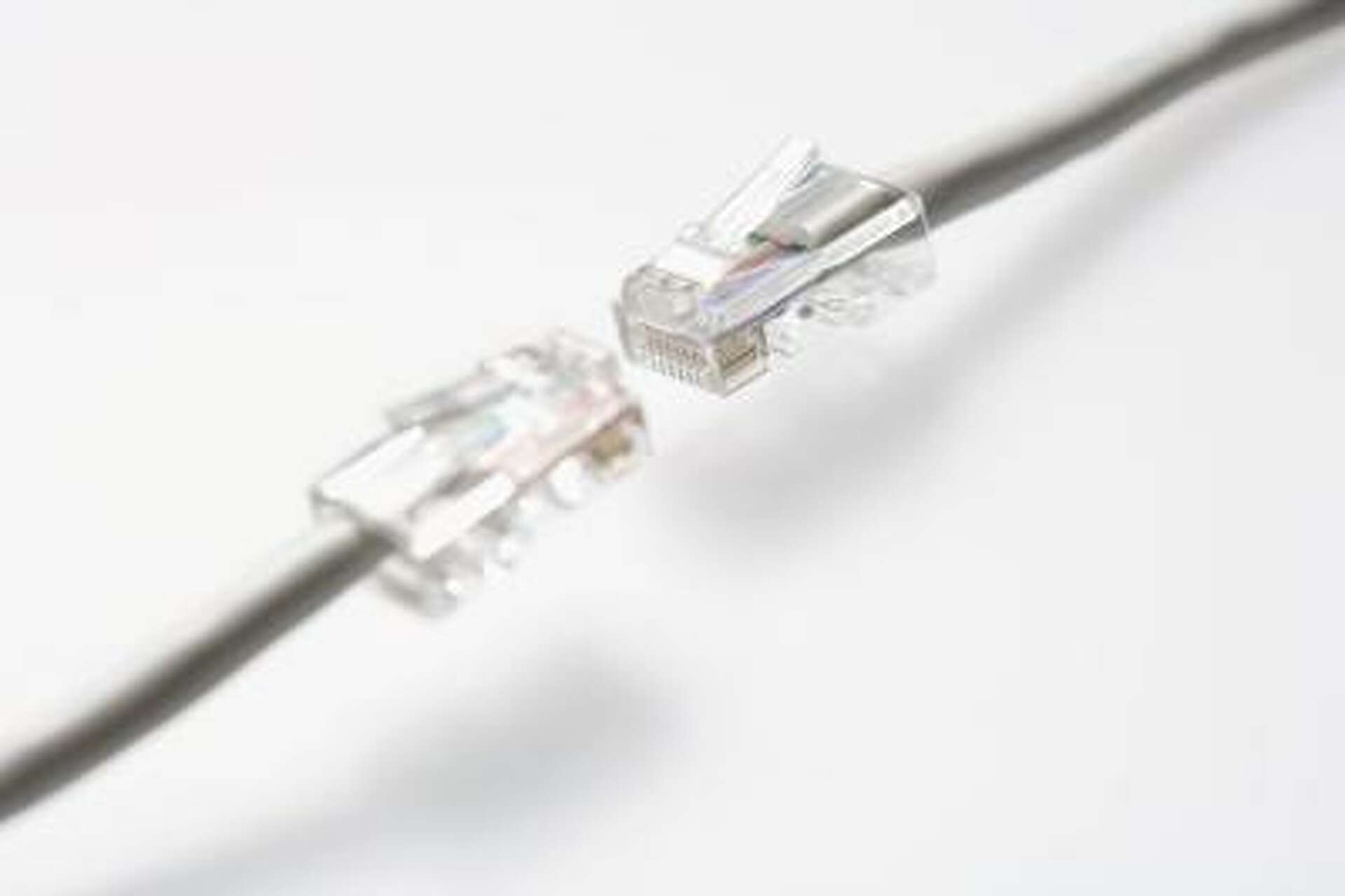 How to Connect Two Servers With Different IP Addresses