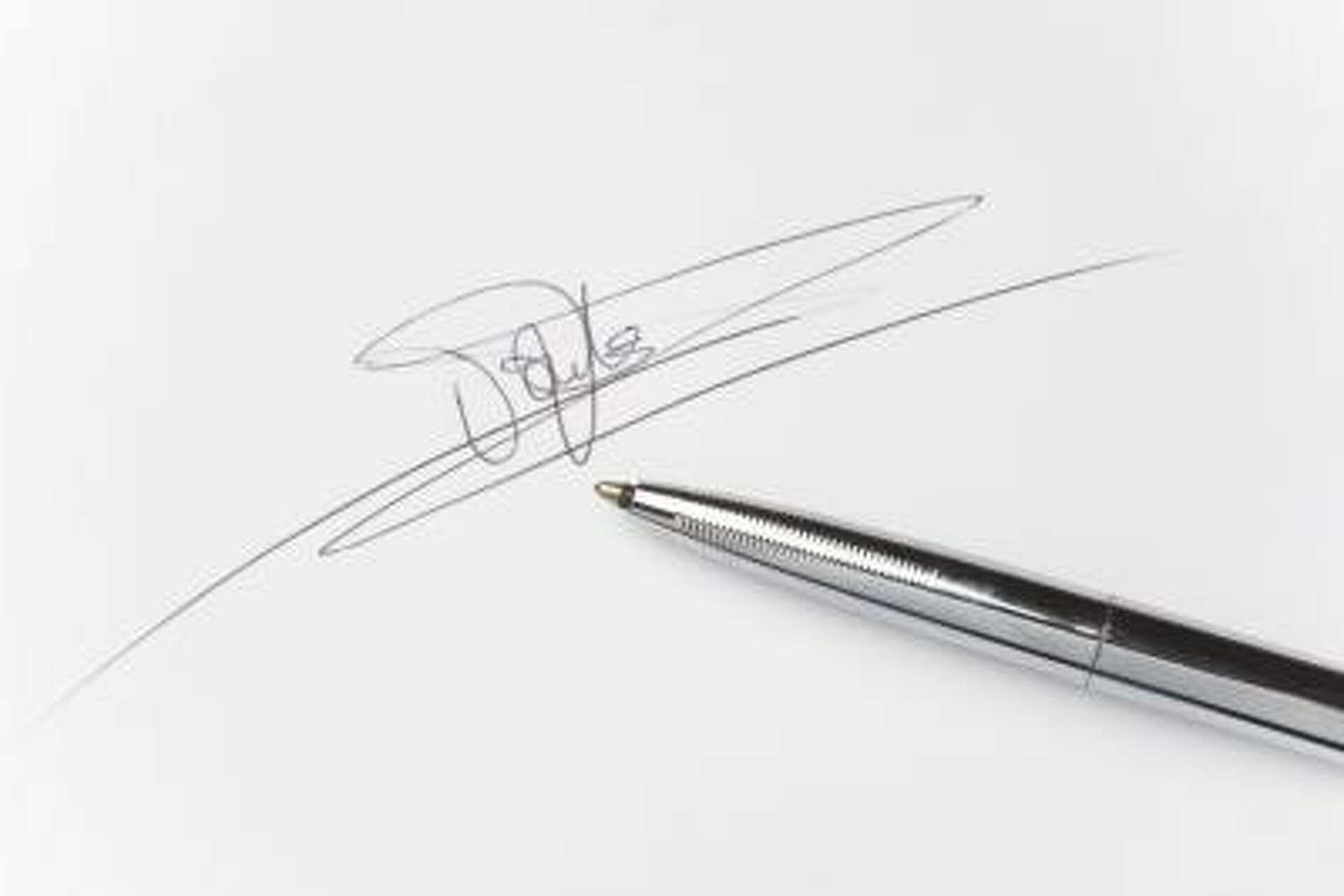 How to Convert a Scanned Signature to Vector in Illustrator